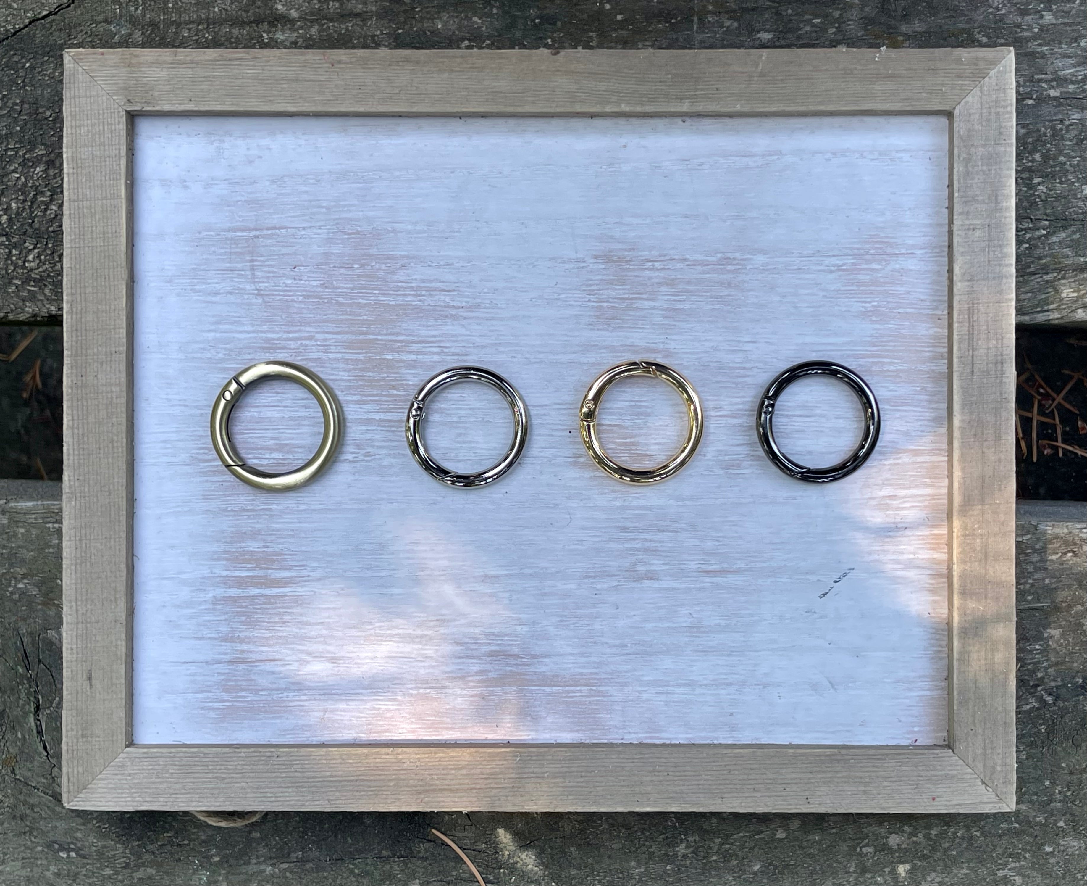 Medium O Ring Flair Connector – Woodland Tassels
